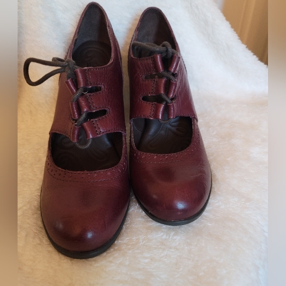 Born | Shoes | Born Maroon Retro 4s Style Heels | Poshmark